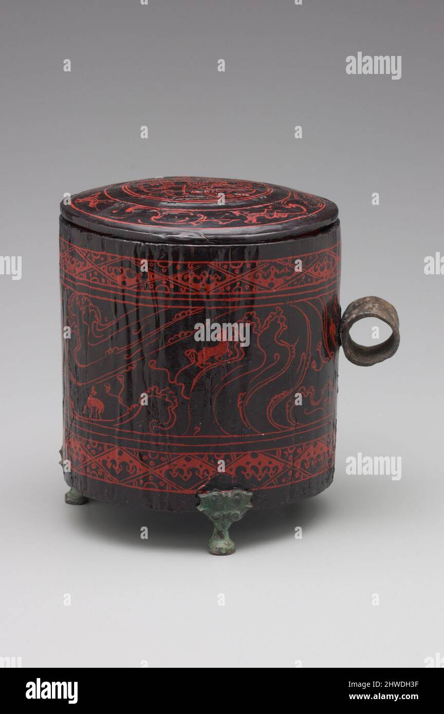 Chinese wine vessel hi-res stock photography and images - Alamy