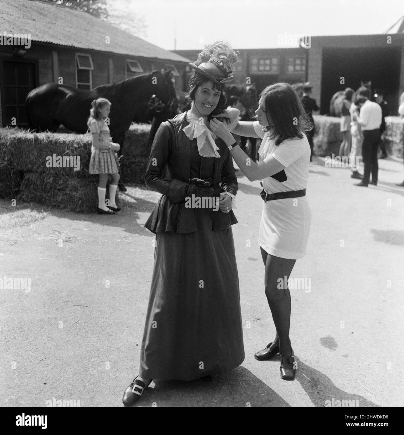 Susan stranks tv presenter childrens hi-res stock photography and ...