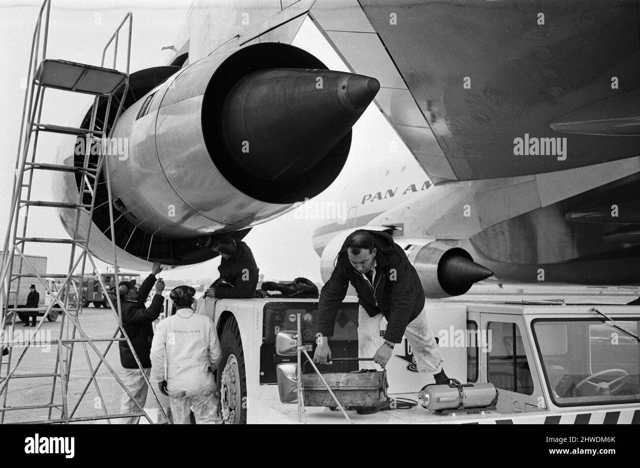 The 361 passenger Boeing 747 arrives at Heathrow Airport. The first ...