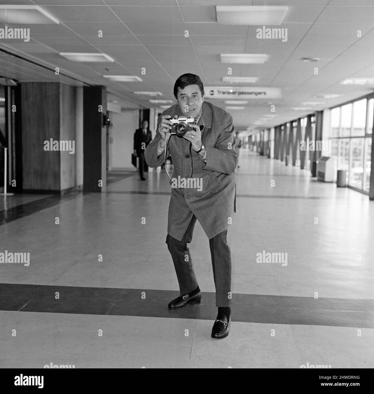 Comedian Jerry Lewis arriving at Heathrow Airport from Los Angeles ...