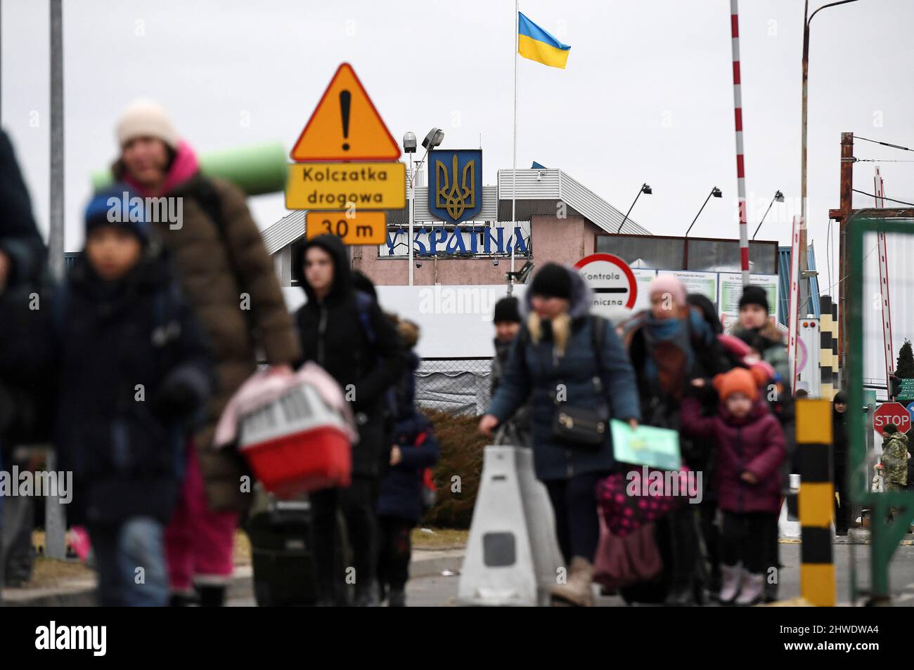 Korczowa ukrainian polish border hi-res stock photography and images ...