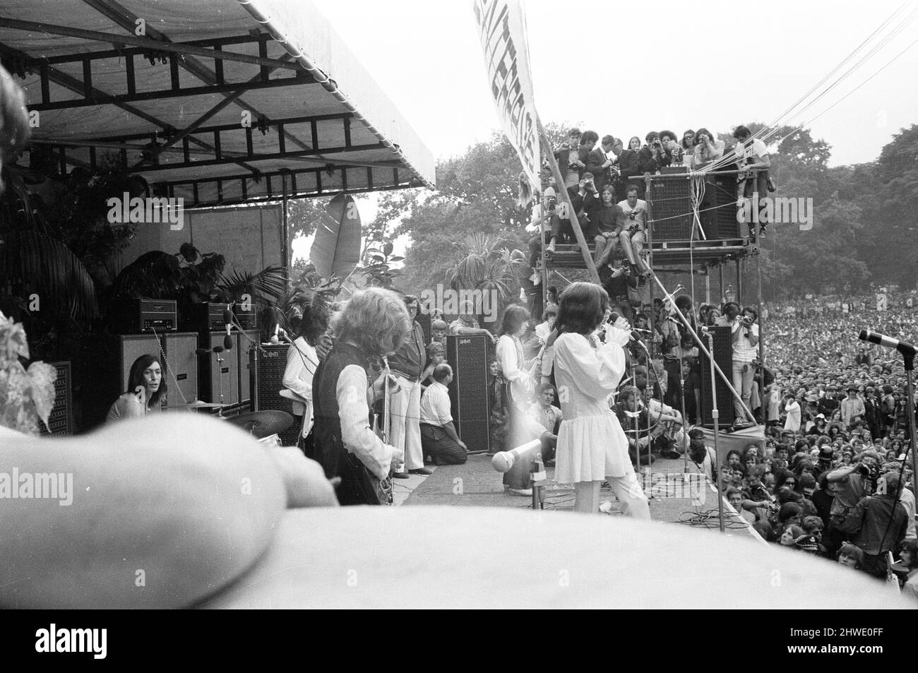 Rolling Stones performing at Hyde Park. 5th July 1969 Stock Photo - Alamy