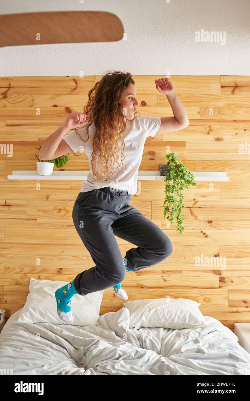 Jumping for joy bed hi-res stock photography and images - Alamy