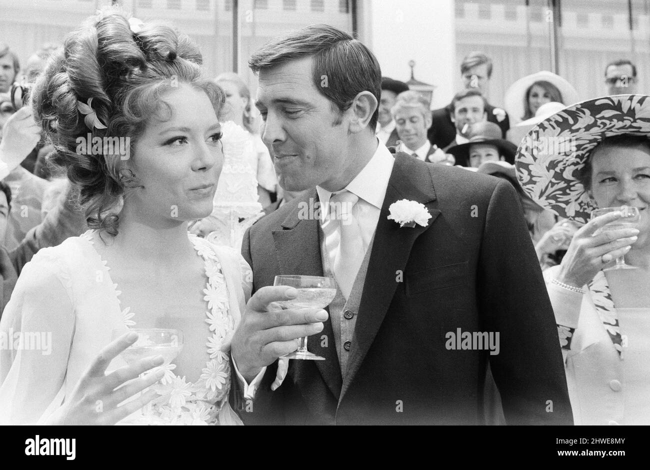 Actress diana rigg george lazenby hi-res stock photography and images ...
