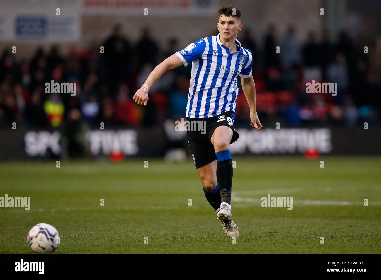Jordan Storey #38 of Sheffield Wednesday Stock Photo - Alamy