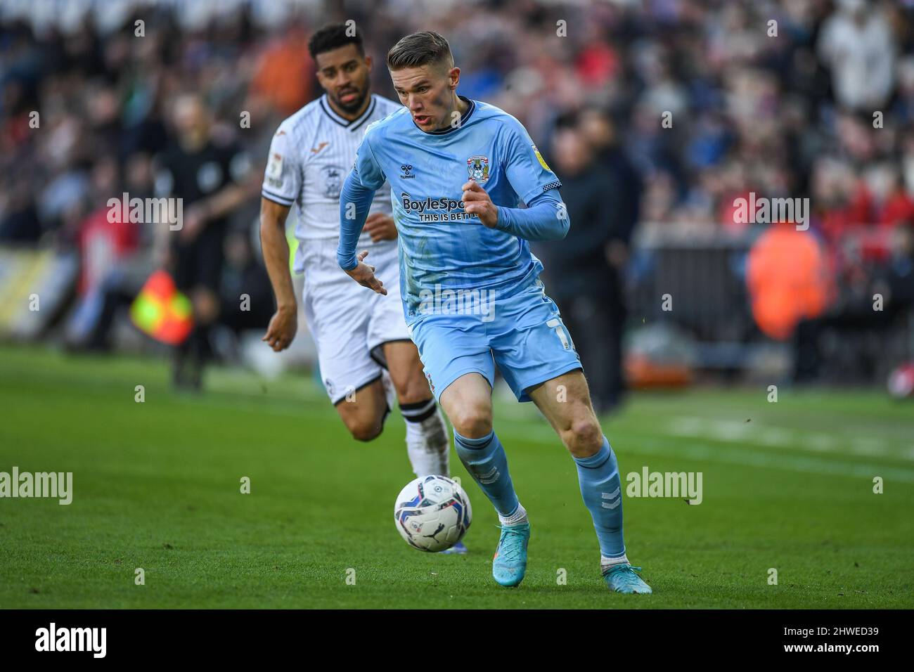 Viktor Gyokeres #17 of Coventry City in action during the game Stock ...