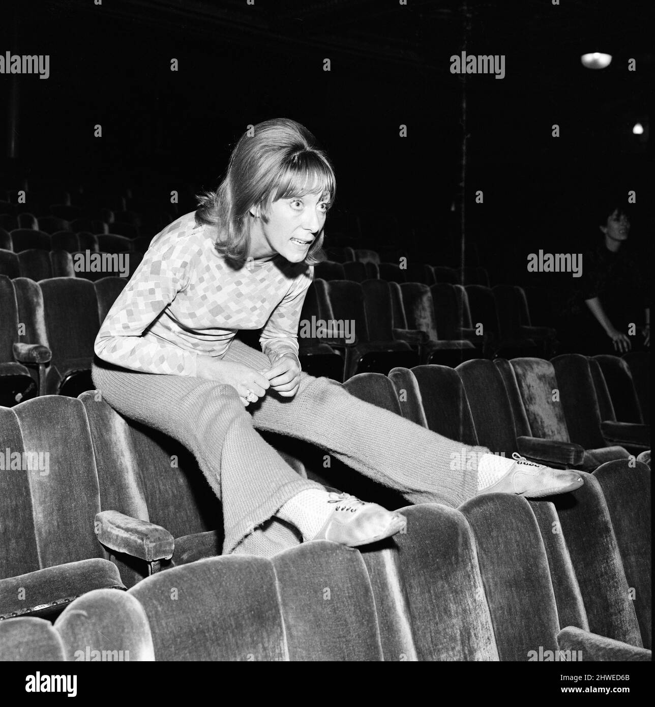 Gillian lynne theatre Black and White Stock Photos & Images - Alamy
