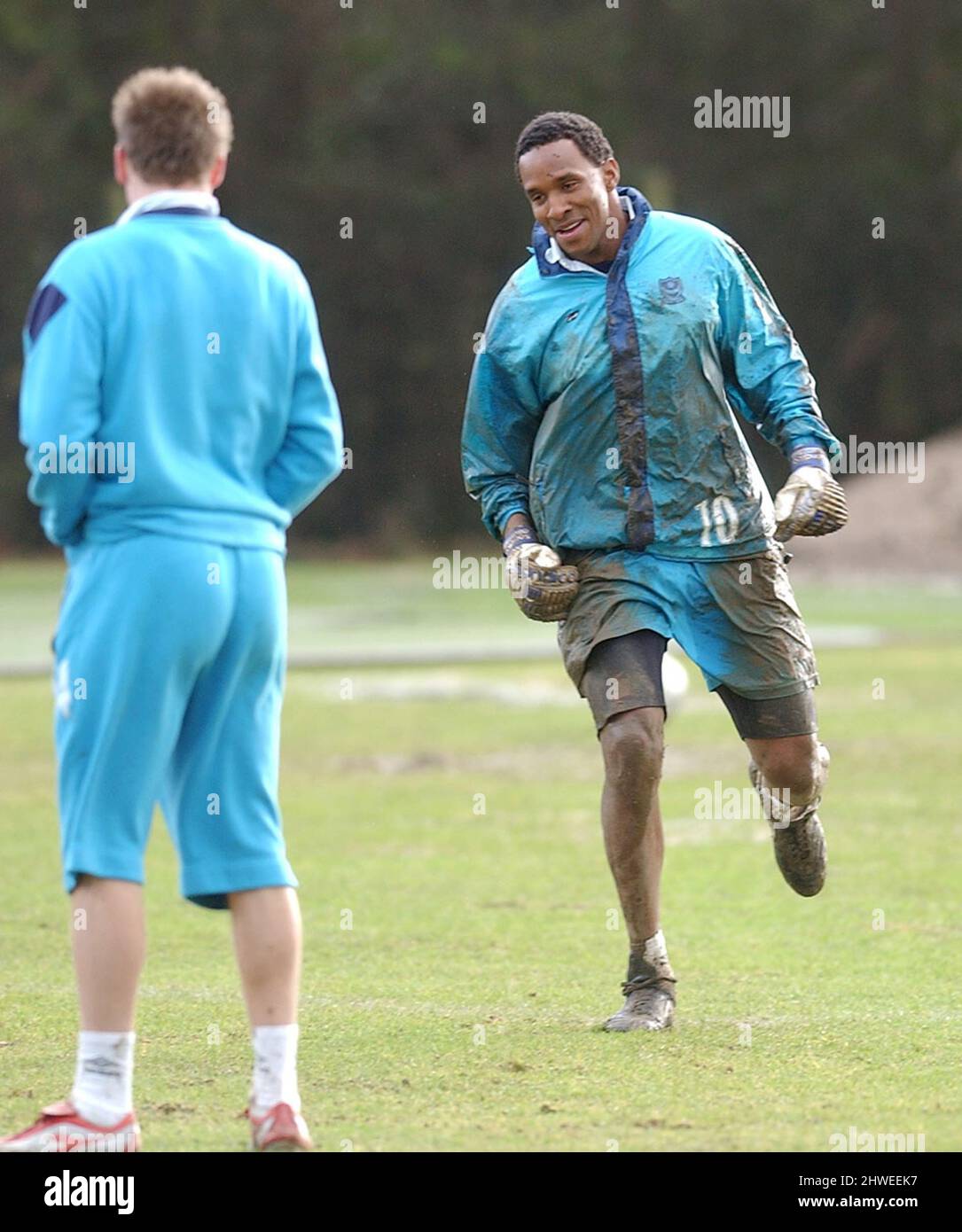 PORTSMOUTH GOALKEEPER SHAKA HISLOP REJOINS HIS TEAM MATES AFTER MAKING ...