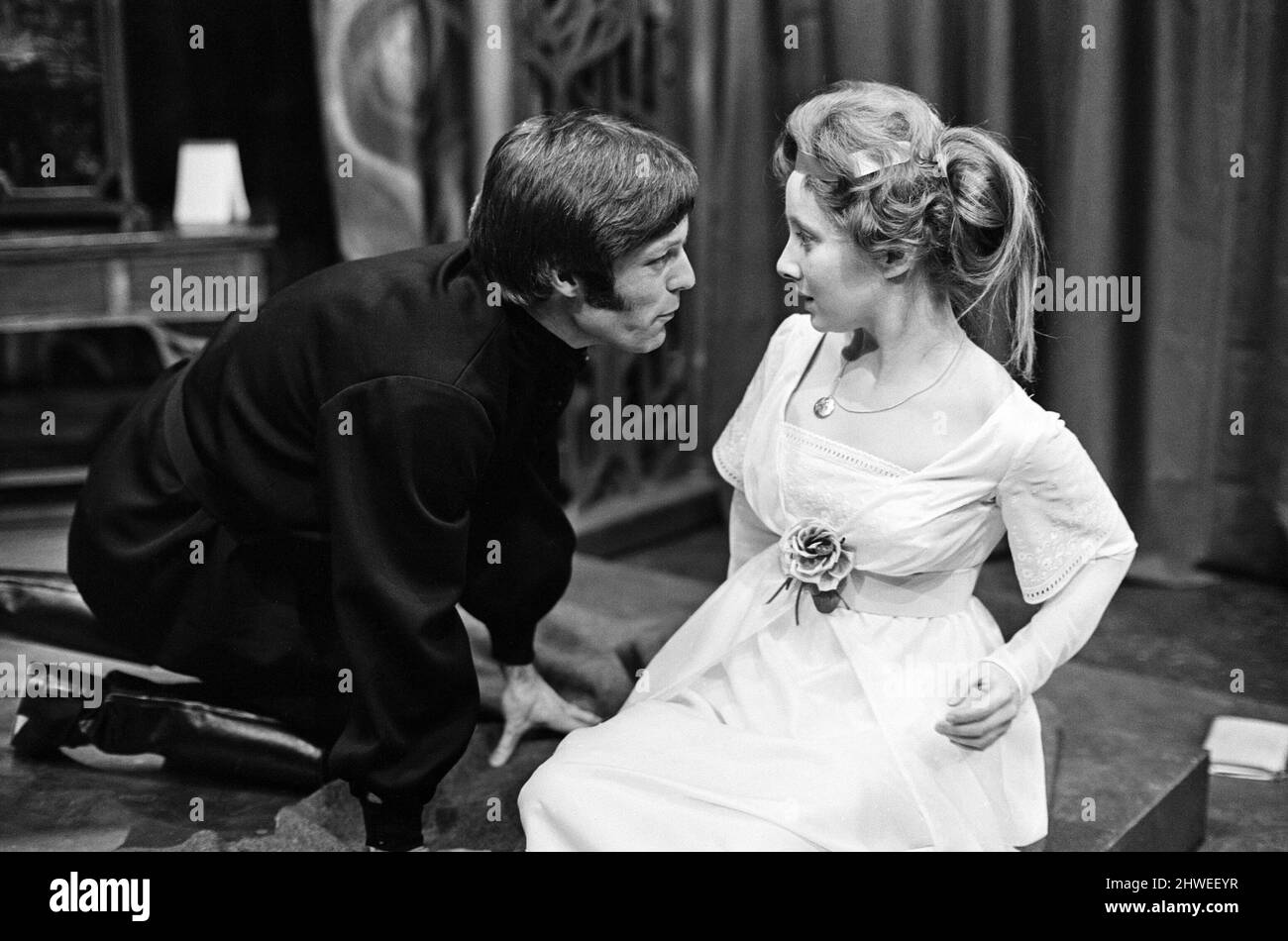 Actor Richard Chamberlain in the role of Hamlet at the Birmingham ...