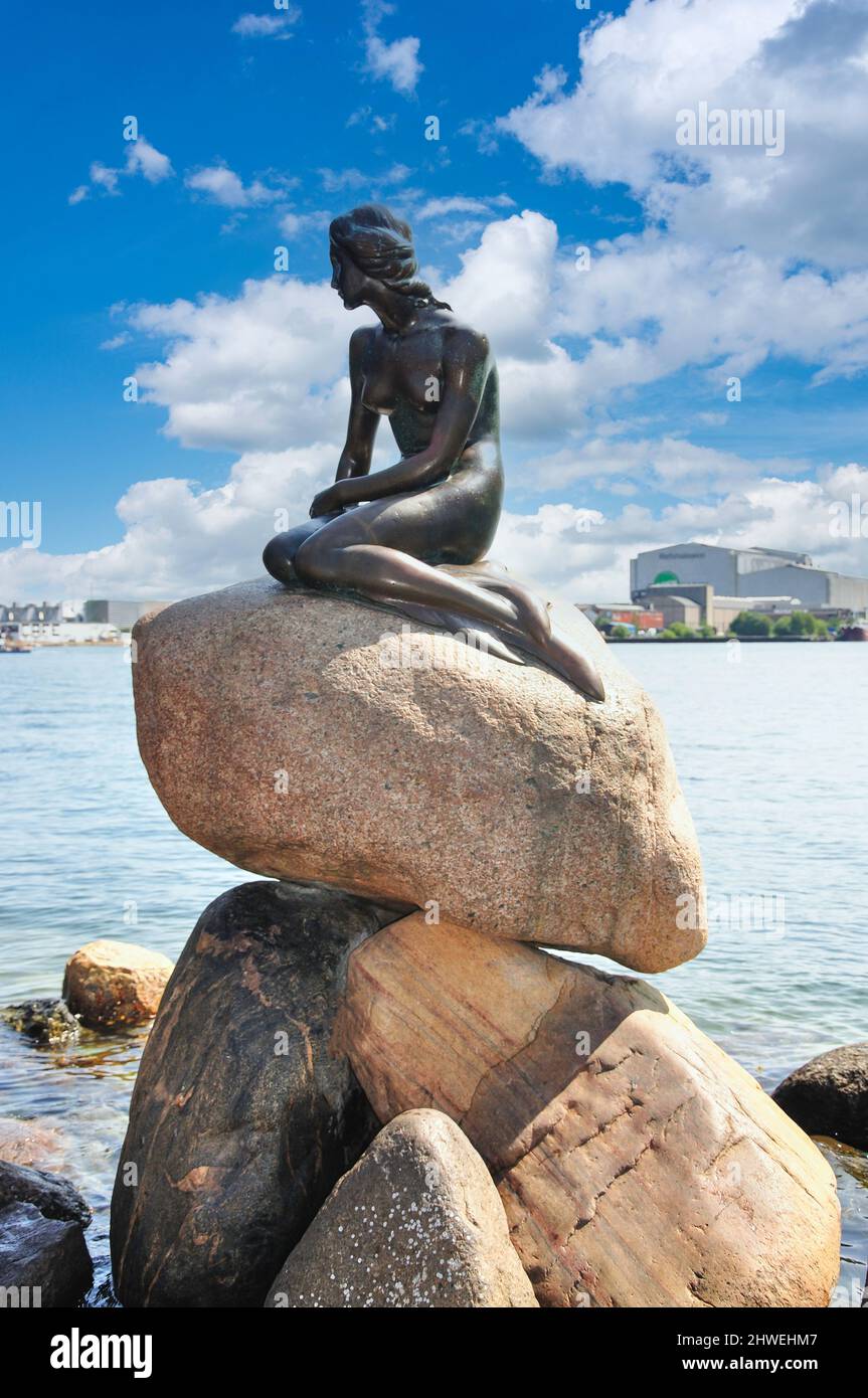 The Little Mermaid (Den Lille Havfrue) statue, Copenhagen (Kobenhavn ...