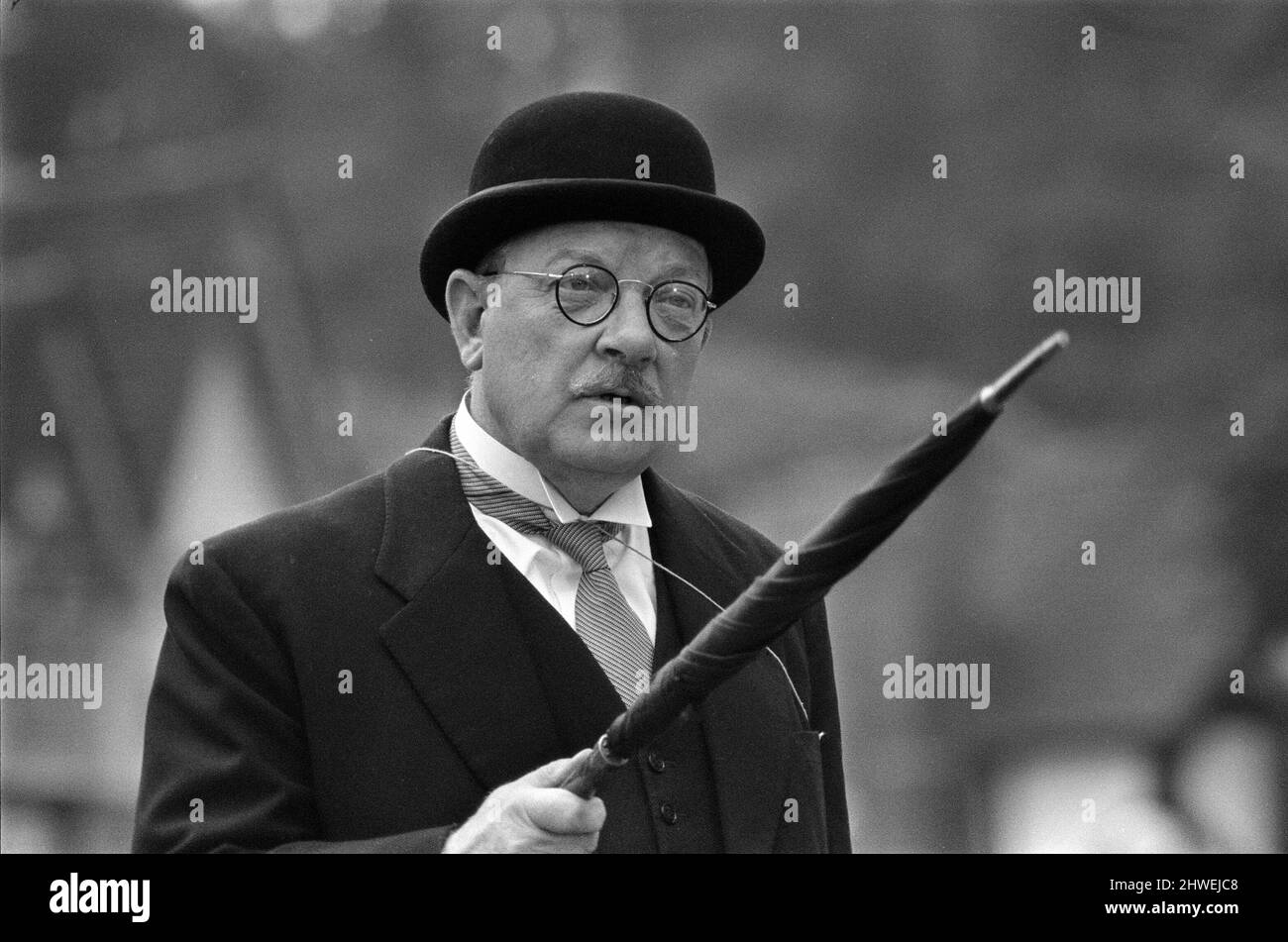 Arthur mainwaring Black and White Stock Photos & Images - Alamy