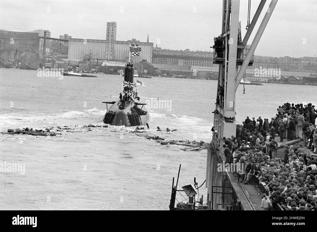 Launch of the new £30 million Churchill class nuclear submarine HMS ...