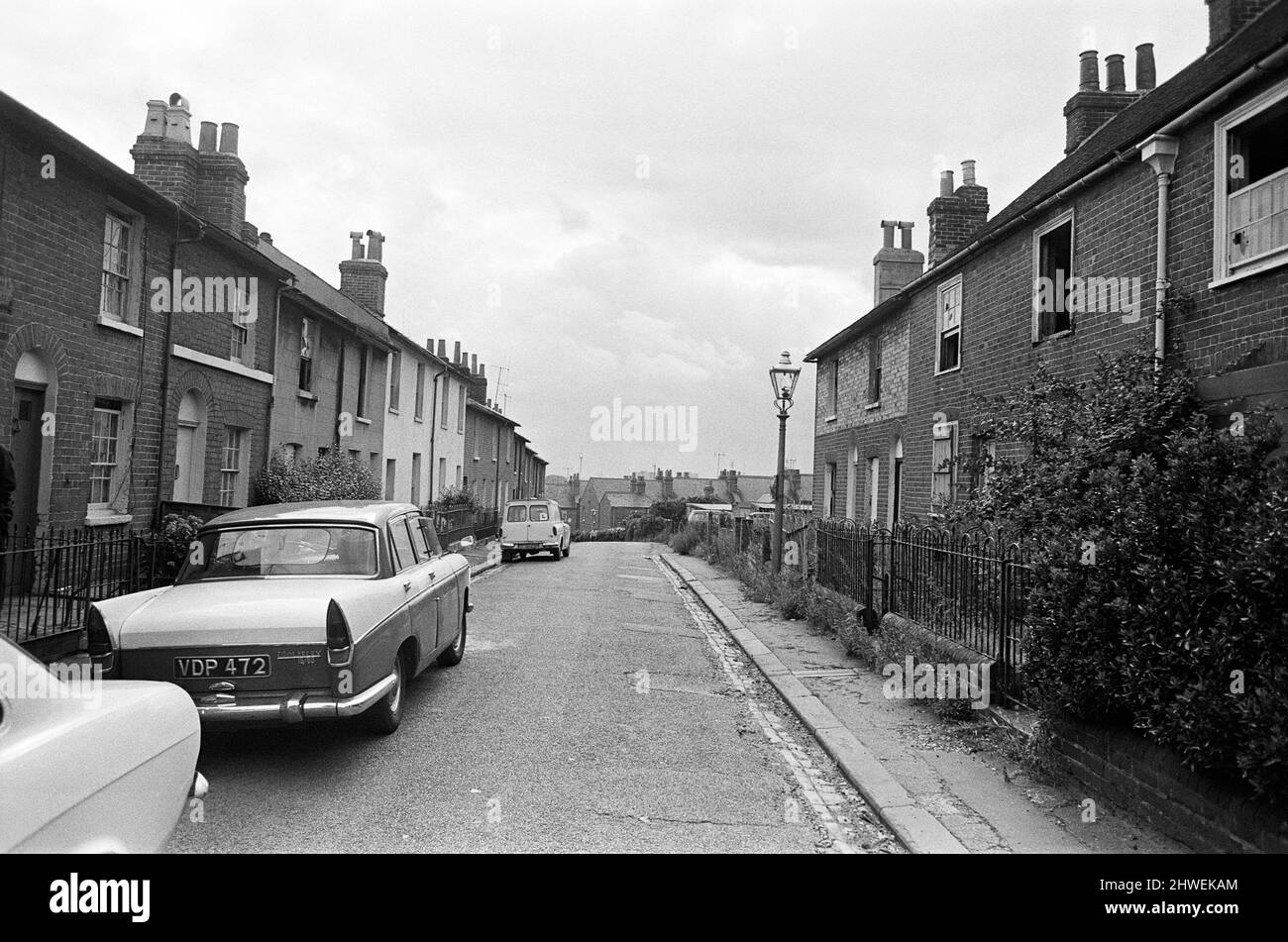 Waterloo Road, Reading, Berkshire. July 1970 Stock Photo - Alamy