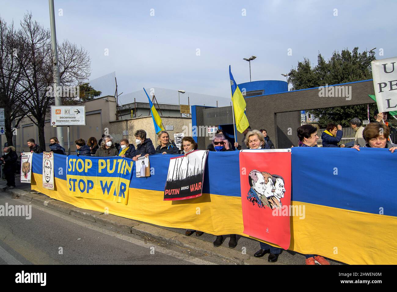 Russian embassy rome hi-res stock photography and images - Alamy