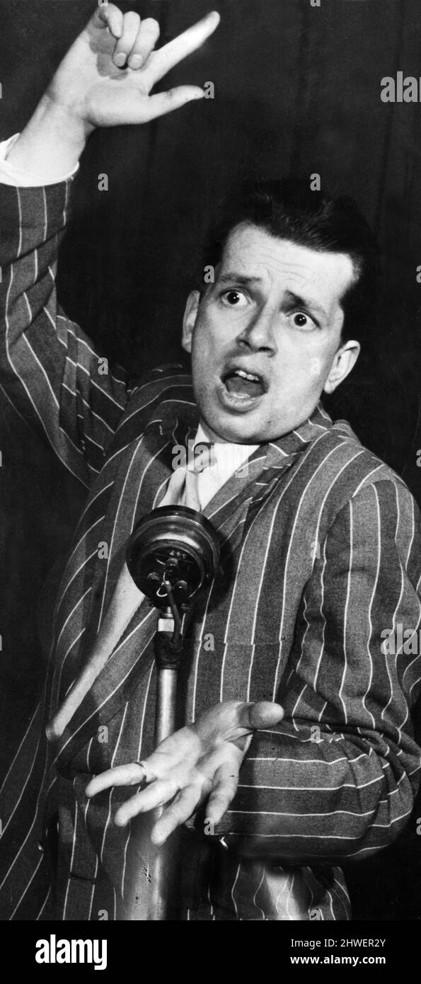 Jazz musician George Melly performing on stage, circa 1969 Stock Photo ...