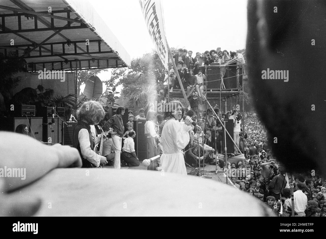 Rolling Stones performing at Hyde Park. 5th July 1969 Stock Photo - Alamy