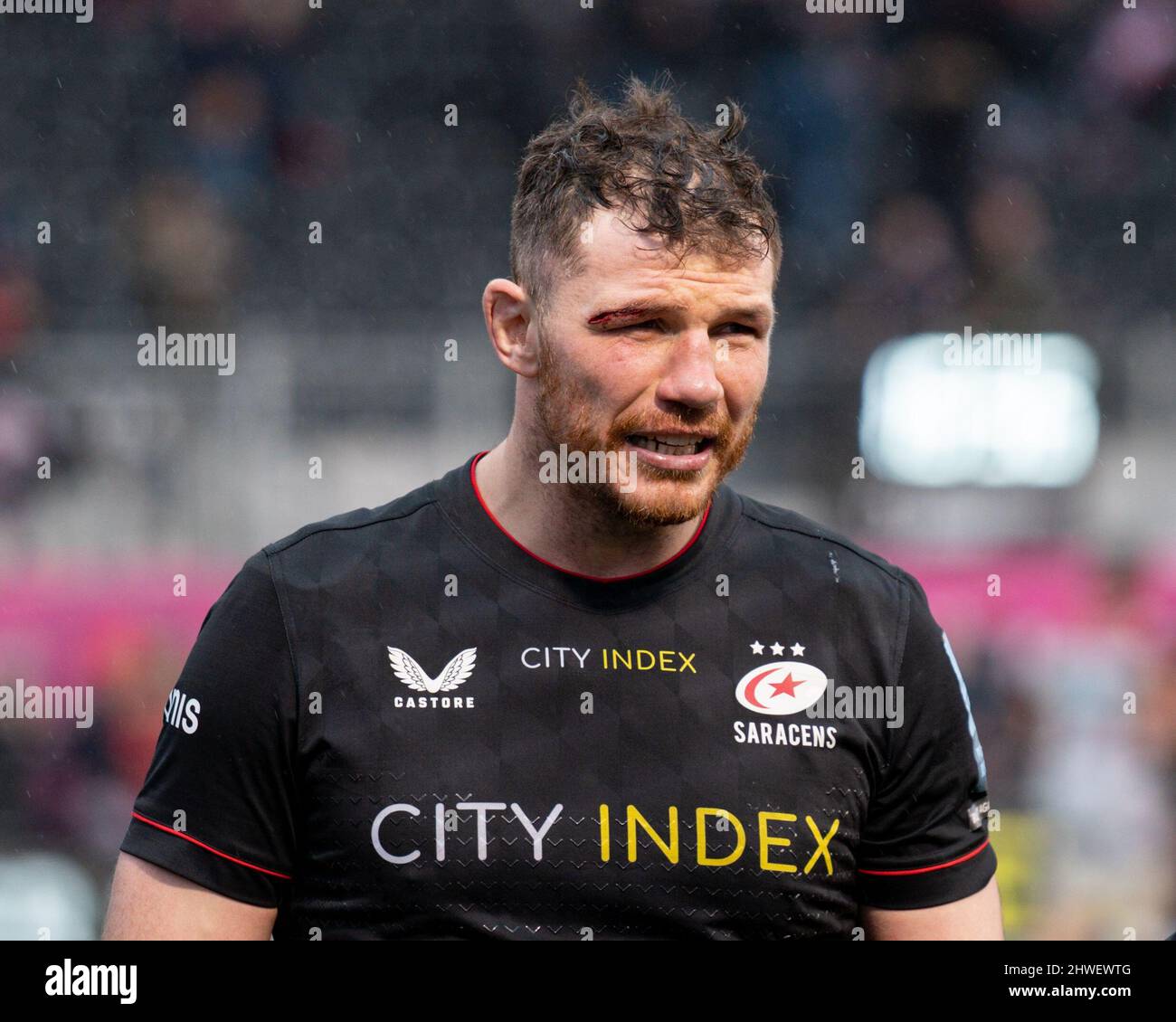 Tim Swinson #5 of Saracens Stock Photo - Alamy