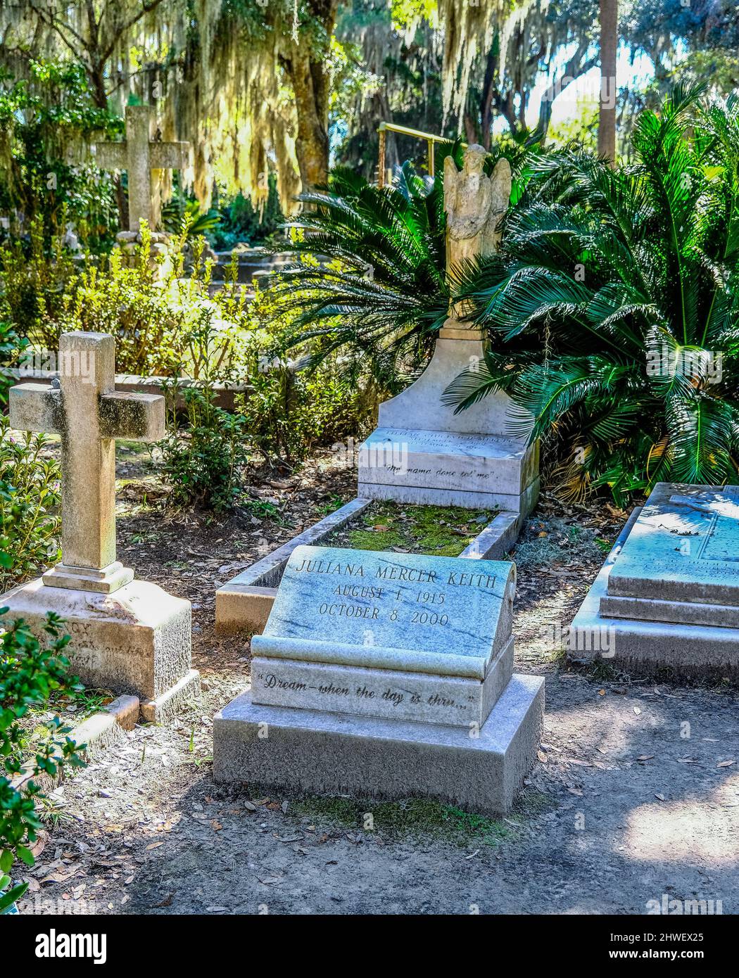 Bonaventure Grave of Mercer Family Stock Photo - Alamy