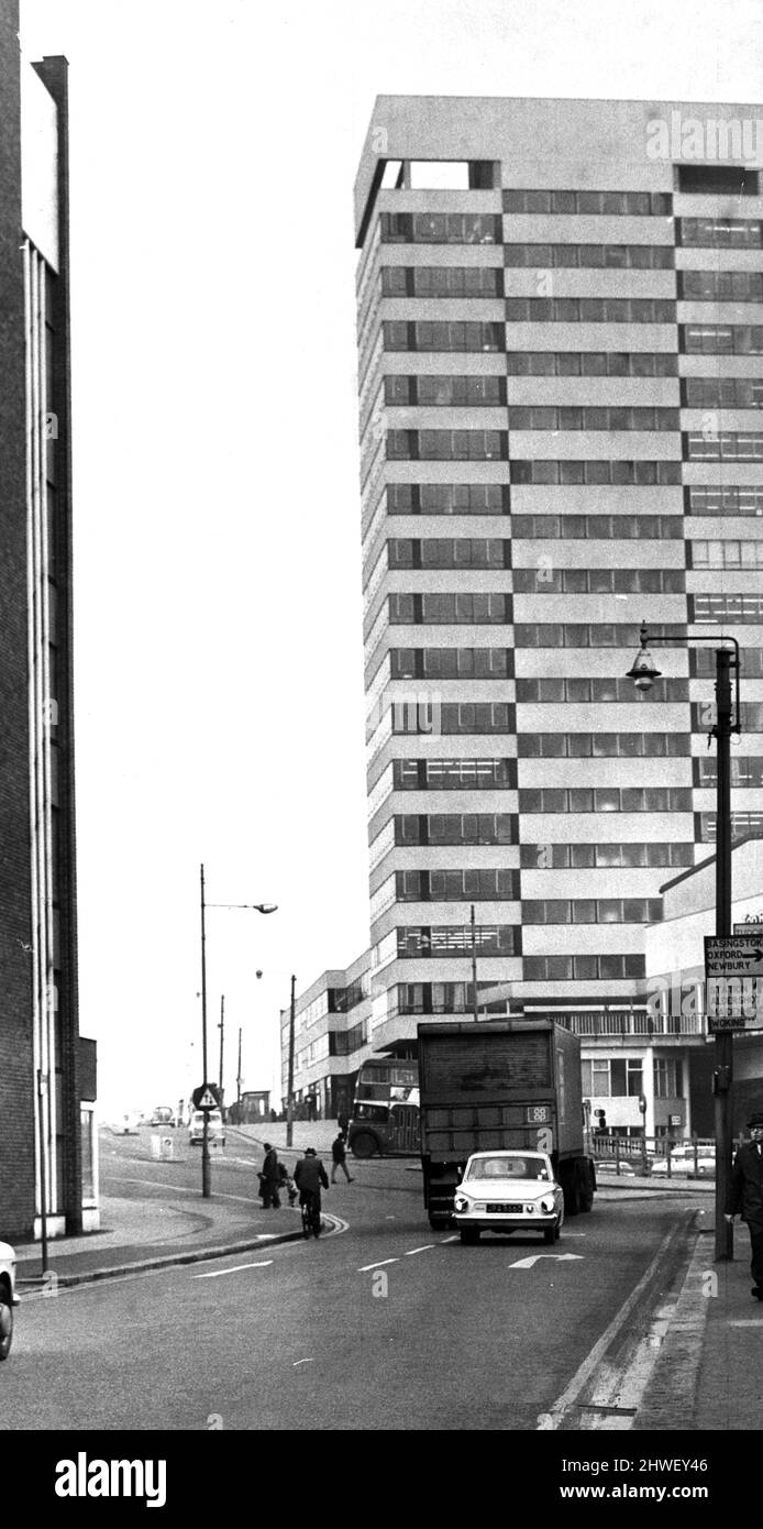 Station hill reading hi-res stock photography and images - Alamy