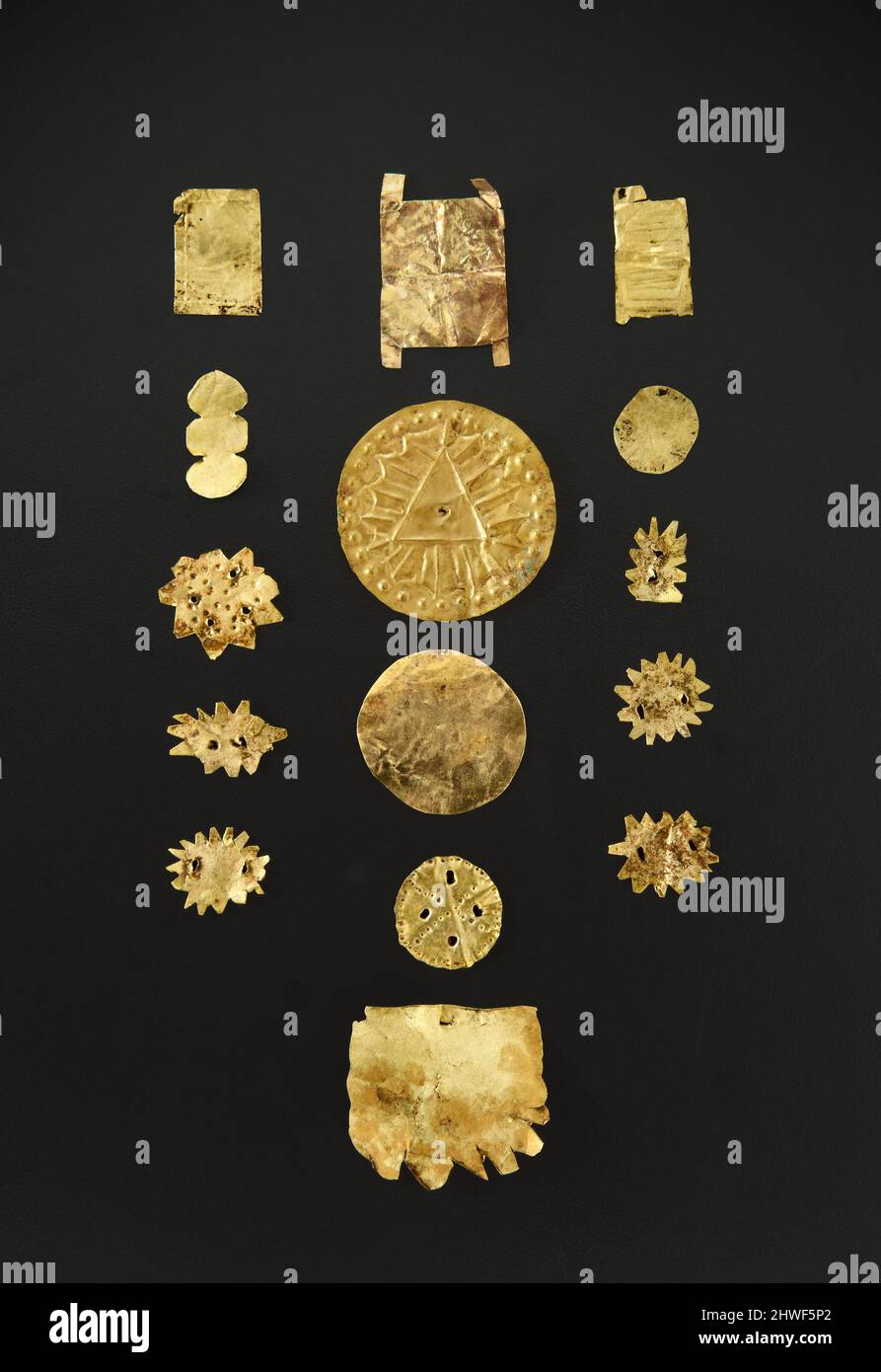 Disc shaped object hi-res stock photography and images - Alamy