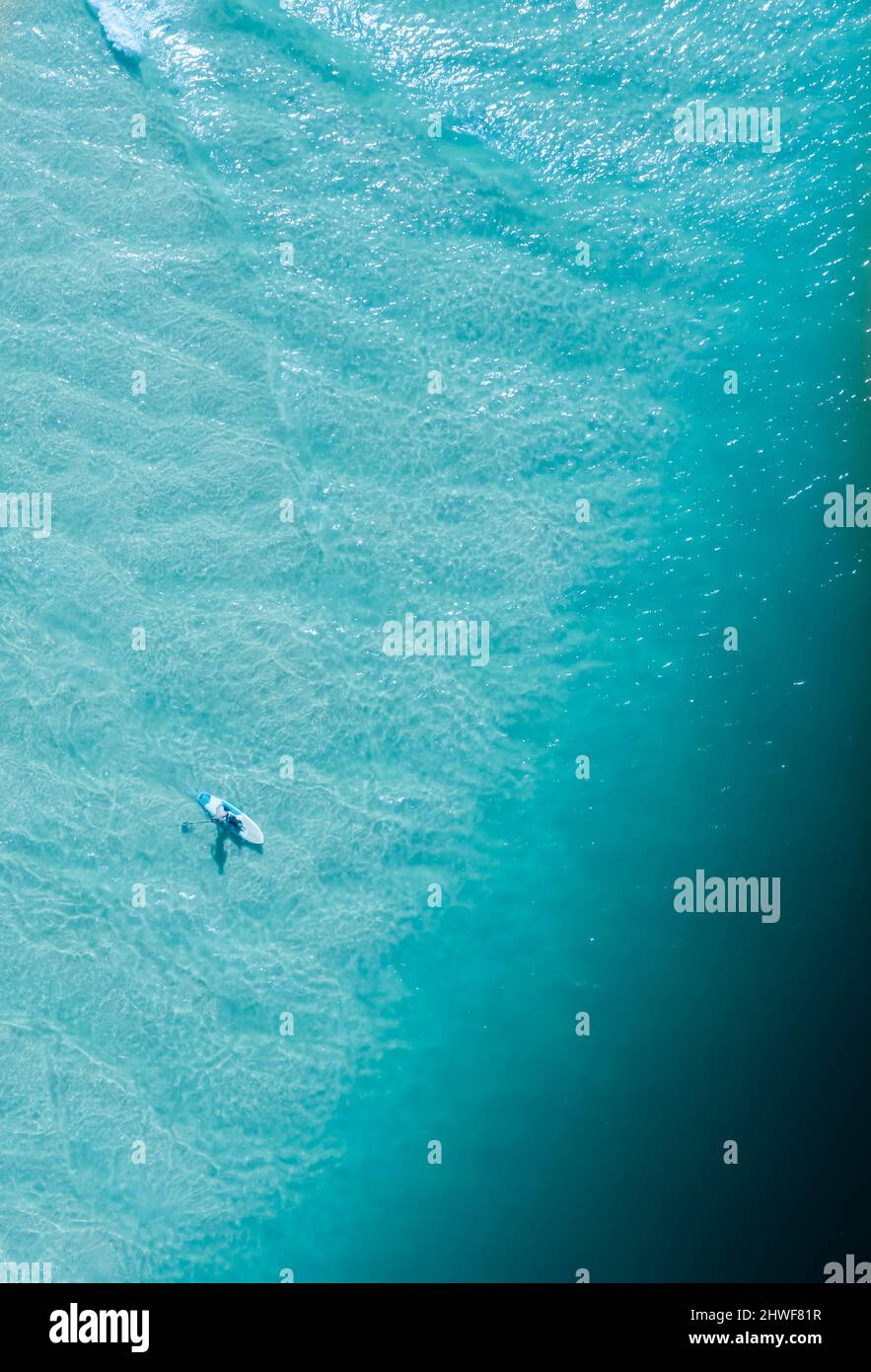 Top view crystal clear ocean hi-res stock photography and images - Alamy