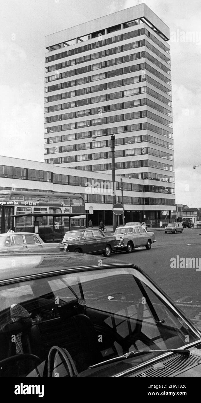 Western Tower, Station Hill, Reading, Circa 1970 Stock Photo - Alamy