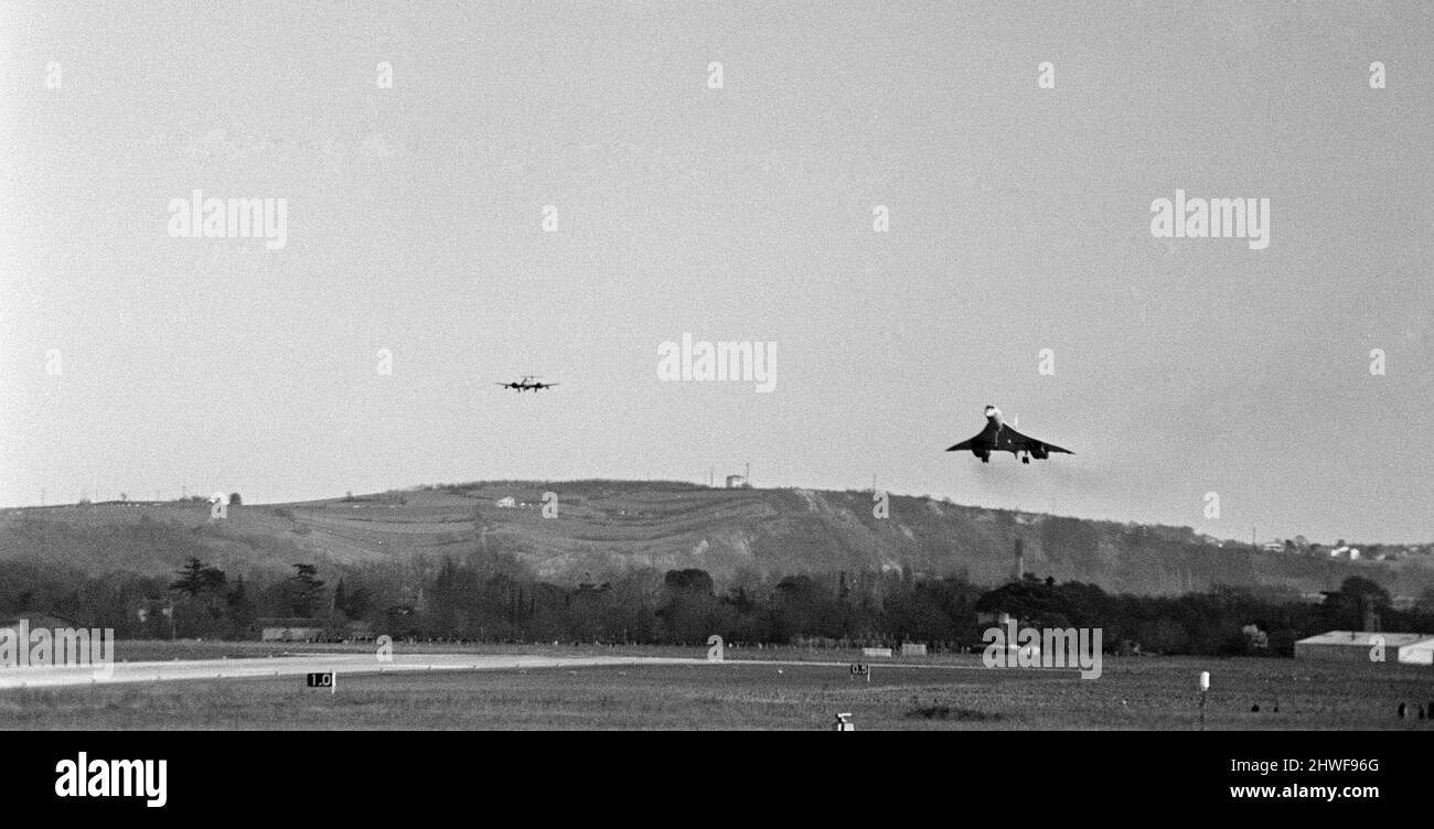 Concorde prototype 001 flies for the first time, at Toulouse Airport ...