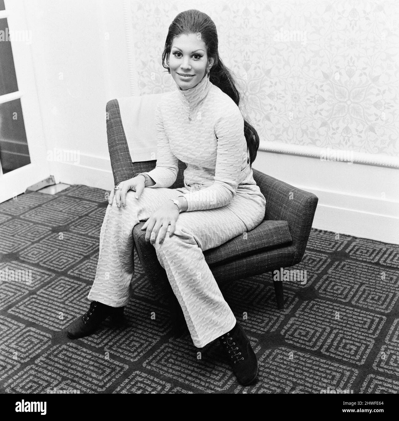 Miss world pageant 1970 hi-res stock photography and images - Alamy