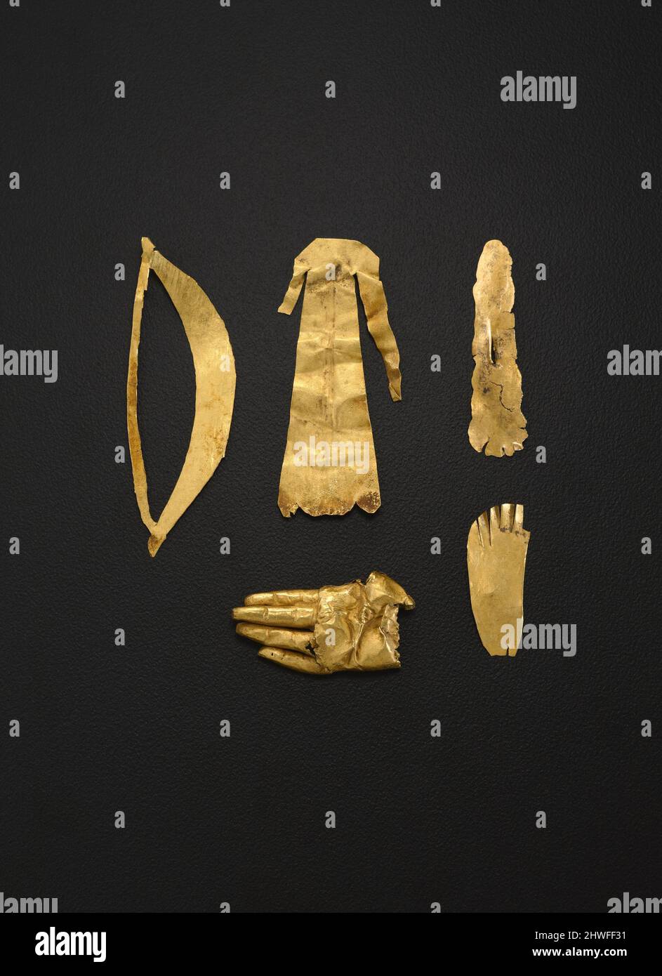 Artifact human figure hi-res stock photography and images - Alamy