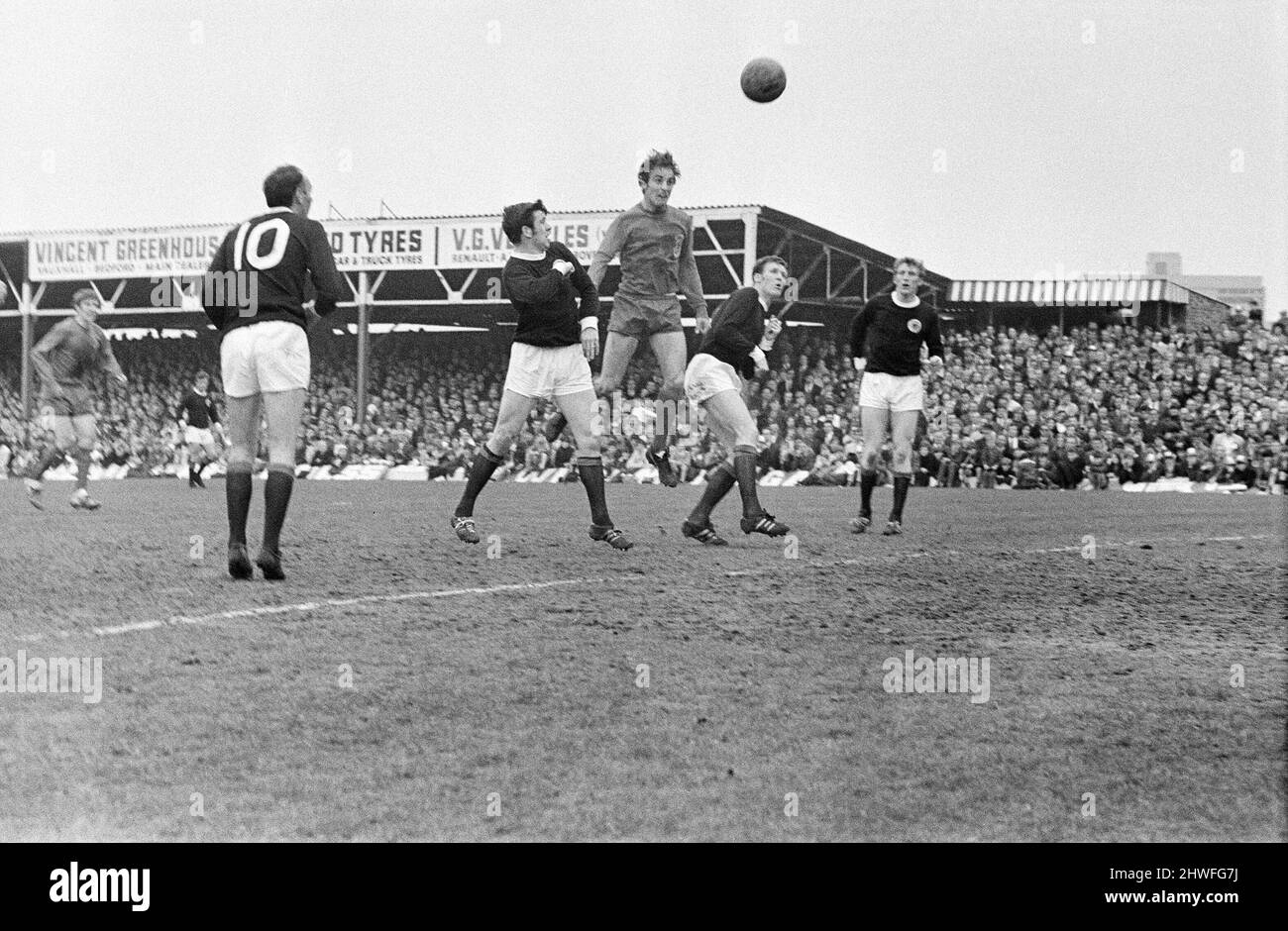 Left to right john greig hi-res stock photography and images - Alamy