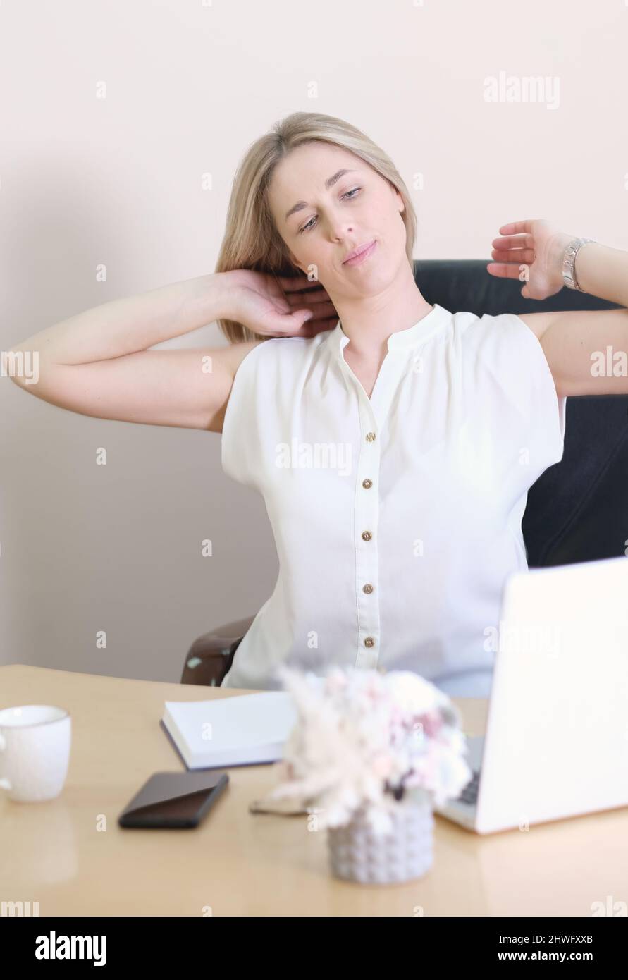 Cramp difficult hi-res stock photography and images - Alamy