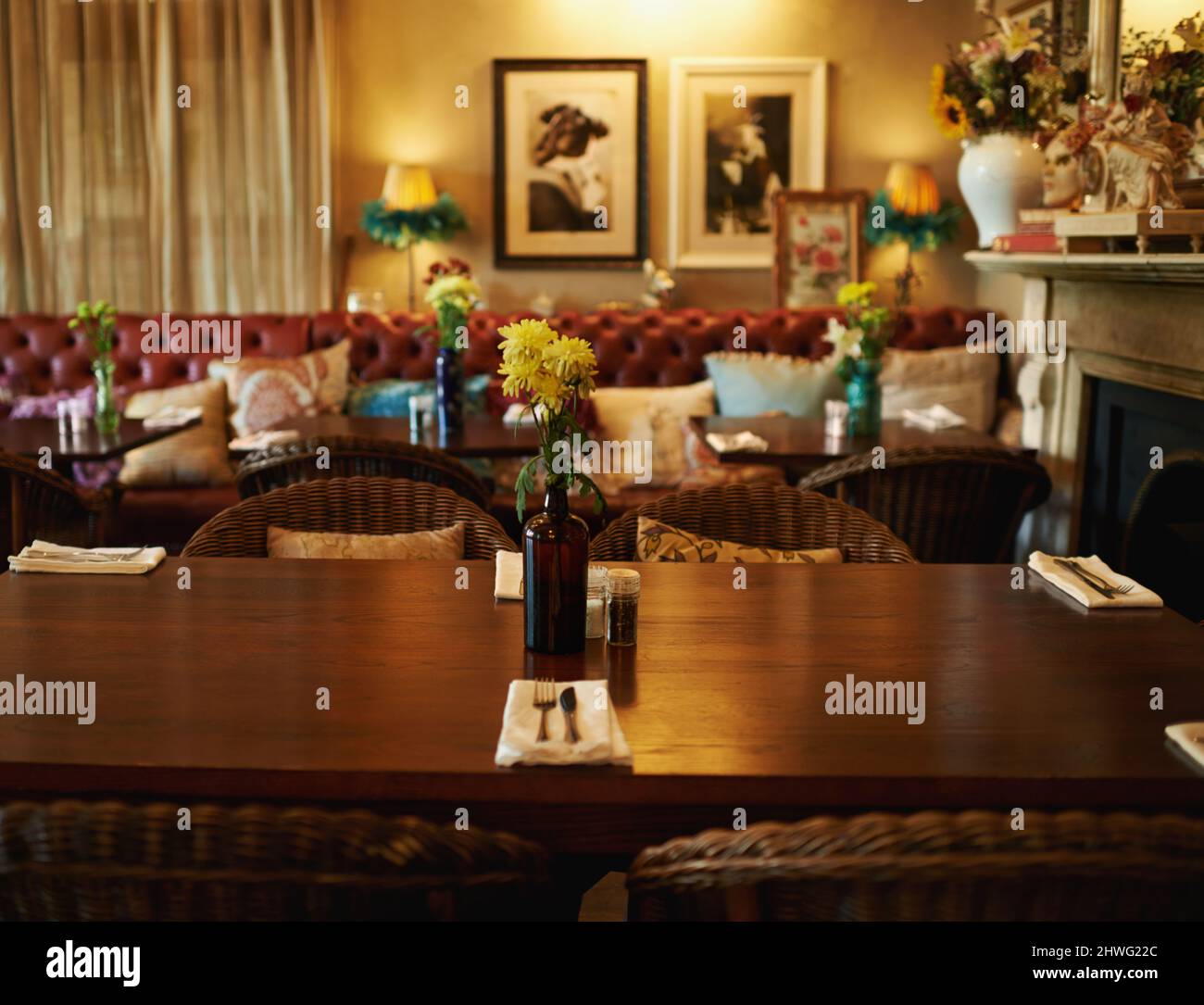 Interior shot dining table hi-res stock photography and images - Alamy