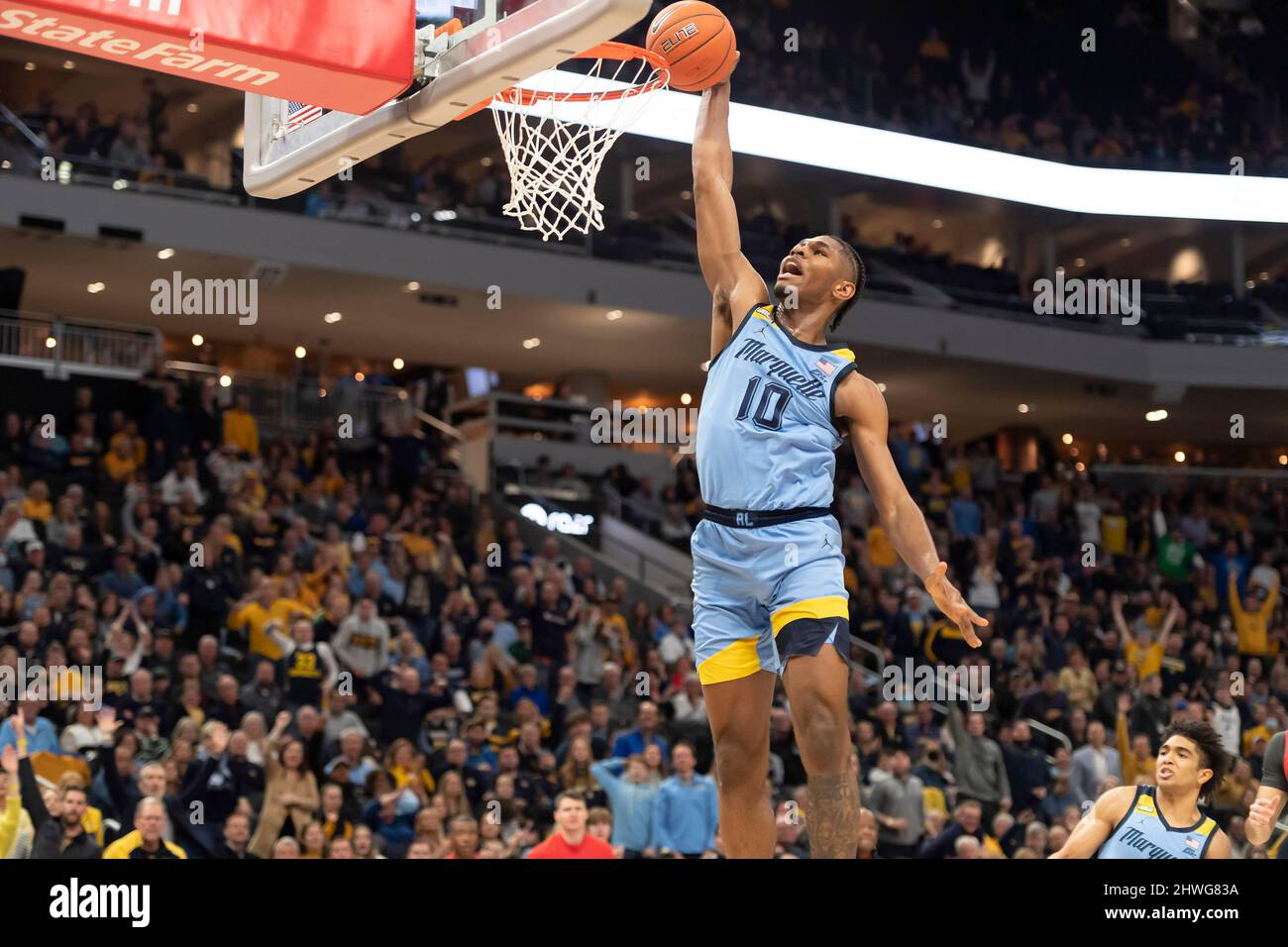 March 5, 2022: Marquette Golden Eagles forward Justin Lewis #10 dunks ...