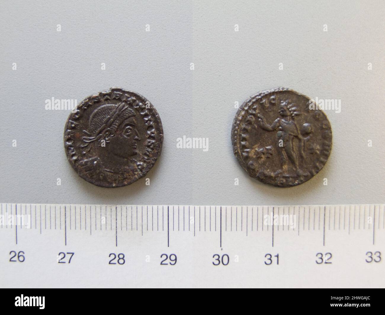 1 Nummus of Constantine I, Emperor of Rome from Lugdunum. Ruler ...