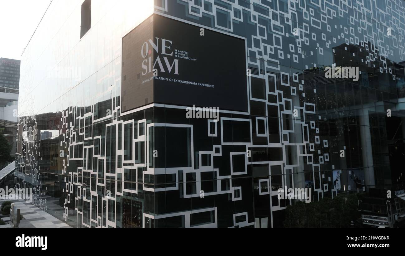 One Siam Siam Discovery Mall 989 Rama I Road, Pathumwan, Bangkok ...