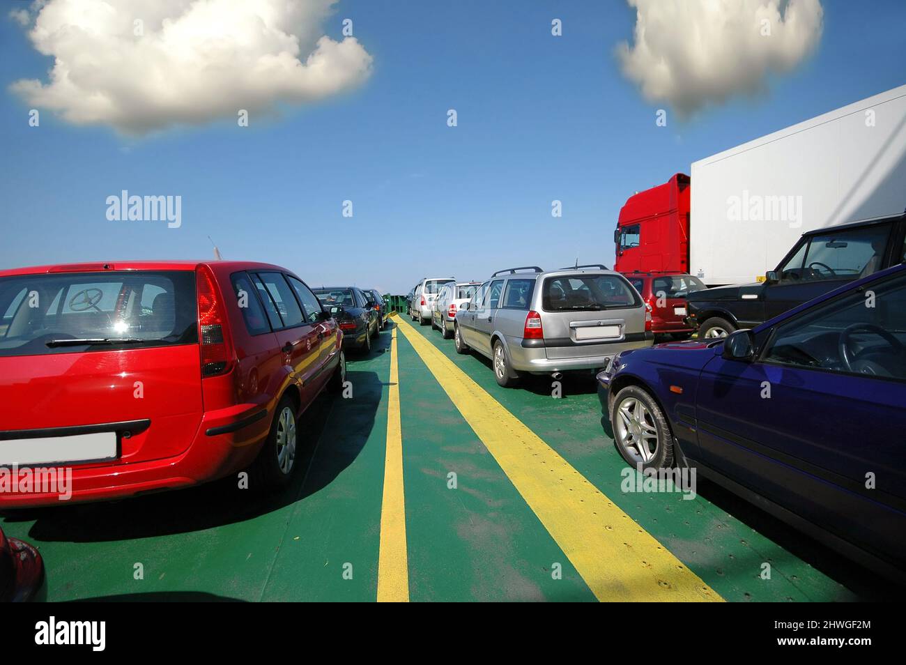 Cars holding in lines waiting on ferry Stock Photo - Alamy