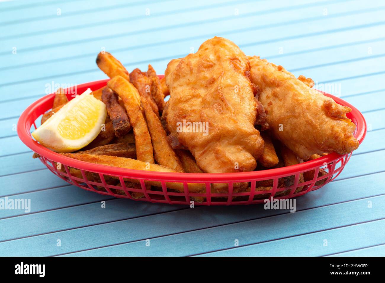 Classic british fish and chips hi-res stock photography and images - Alamy