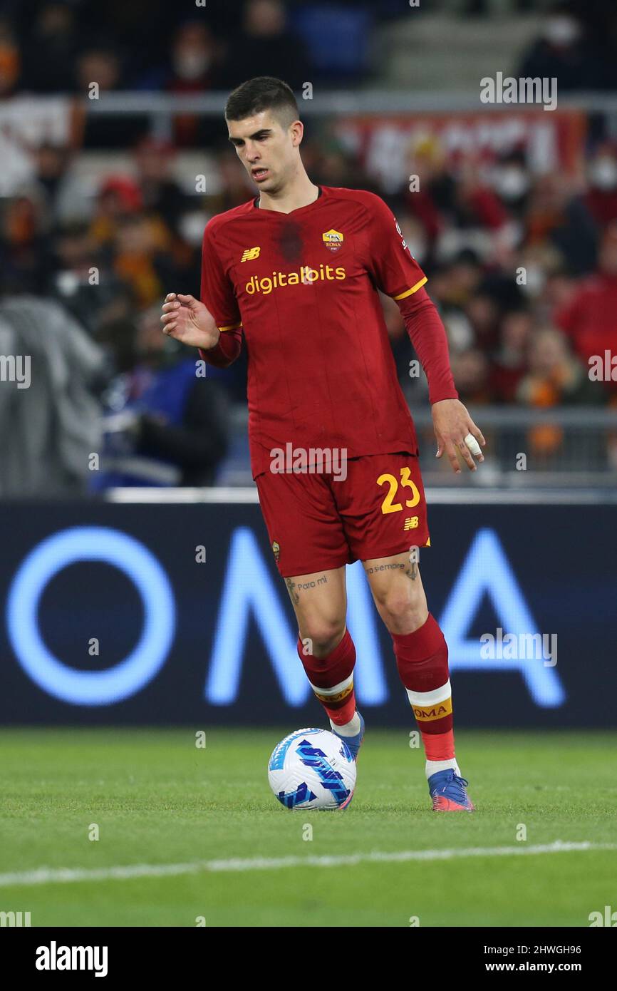 Romaos italian defender gianluca mancini hi-res stock photography and ...