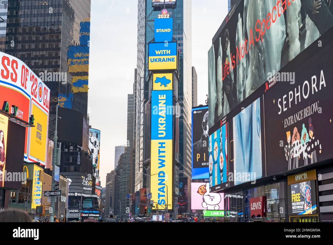 NEW YORK, NEW YORK - MARCH 05: Billboards in Times Square flash in the ...