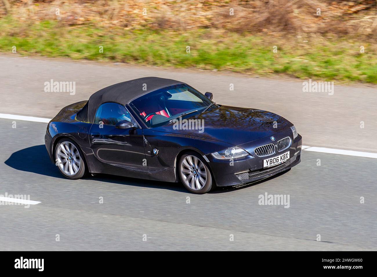 Bmw z4 si sport hi-res stock photography and images - Alamy