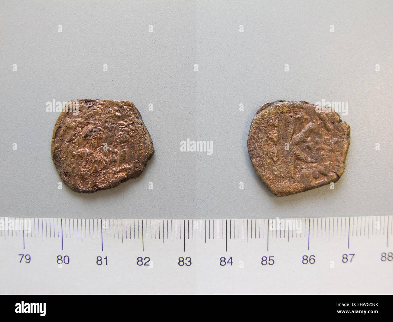 1/2 Follis (20 Nummi) of Heraclius, Emperor of the Byzantine Empire ...