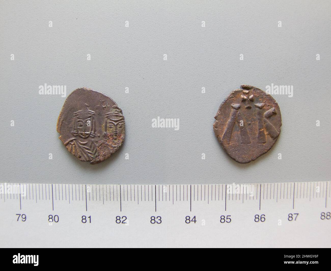 Follis (40 Nummi) of Leo V from Syracuse. Ruler: Leo V, Emperor of ...