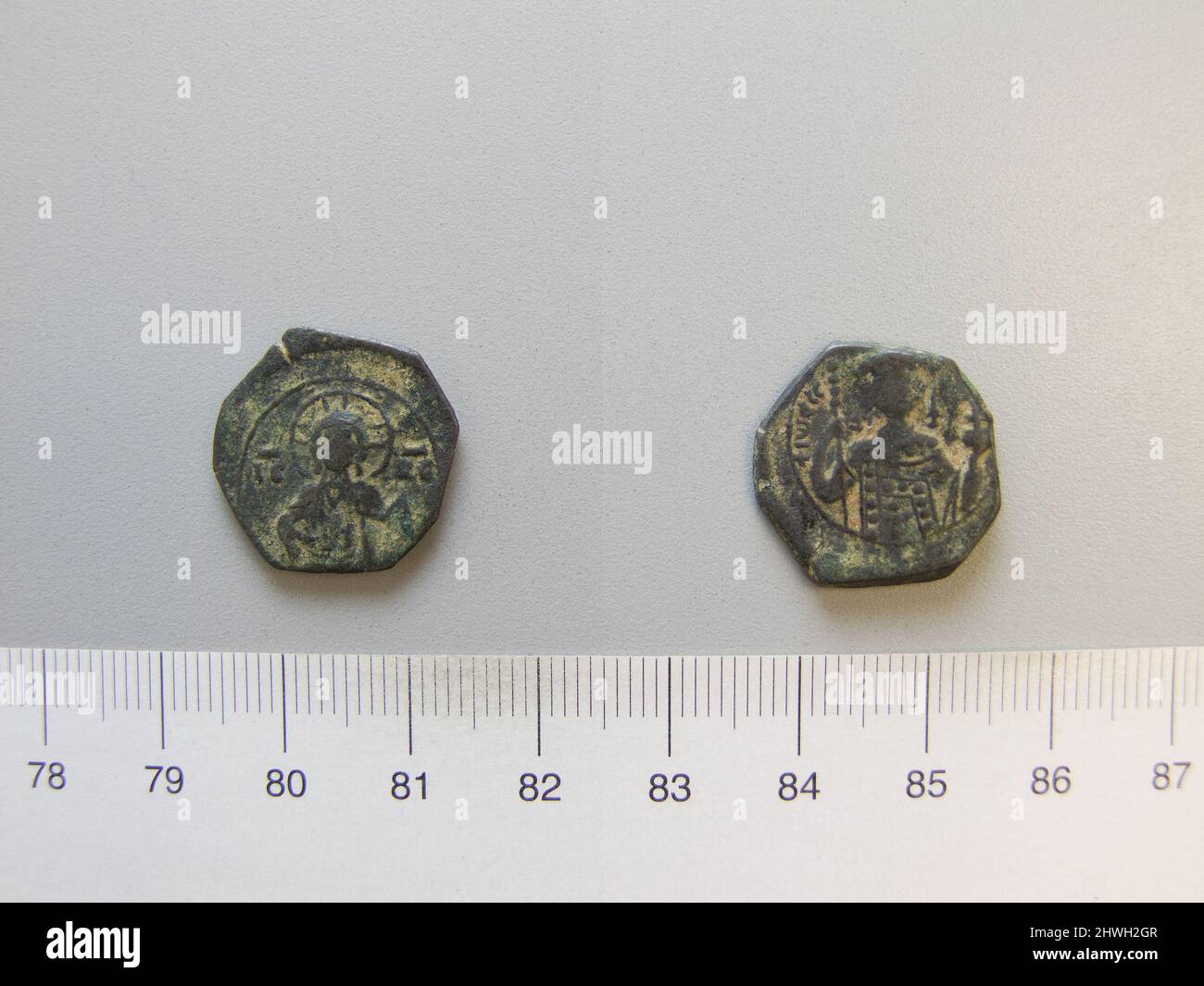 Tetarteron of John II Komnenos from Constantinople. Ruler: John II ...