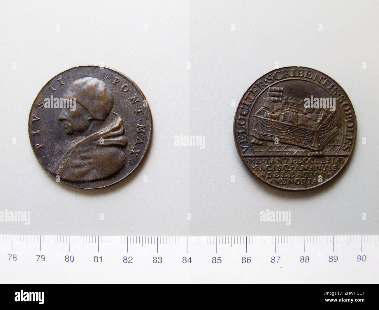 The Pope Pius II Medal. Subject: Pope Urban VII, Italian, 1521–1590 ...