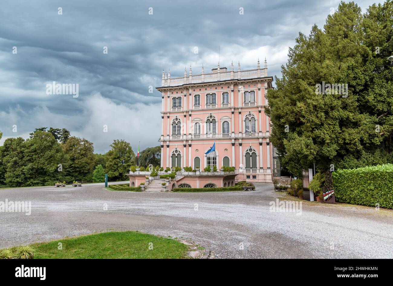 Villa Andrea Ponti in the complex of the ville Ponti in Varese ...
