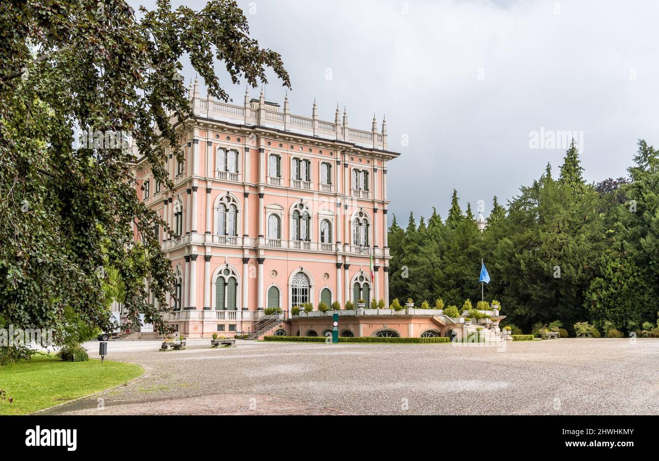 Villa Andrea Ponti in the complex of the ville Ponti in Varese ...