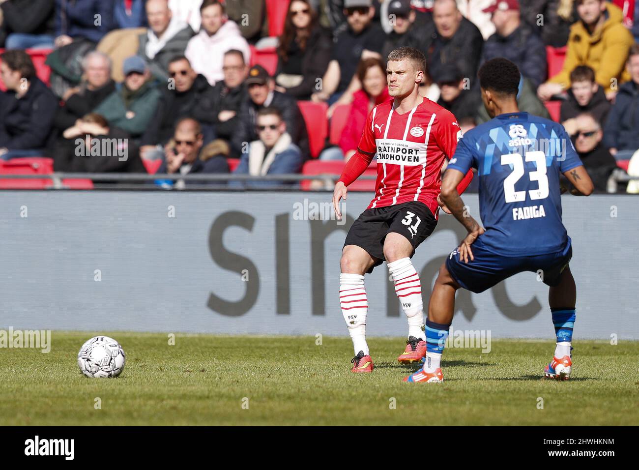 EINDHOVEN, 06-03-2022, Philips Stadium Dutch Football Eredivisie season ...
