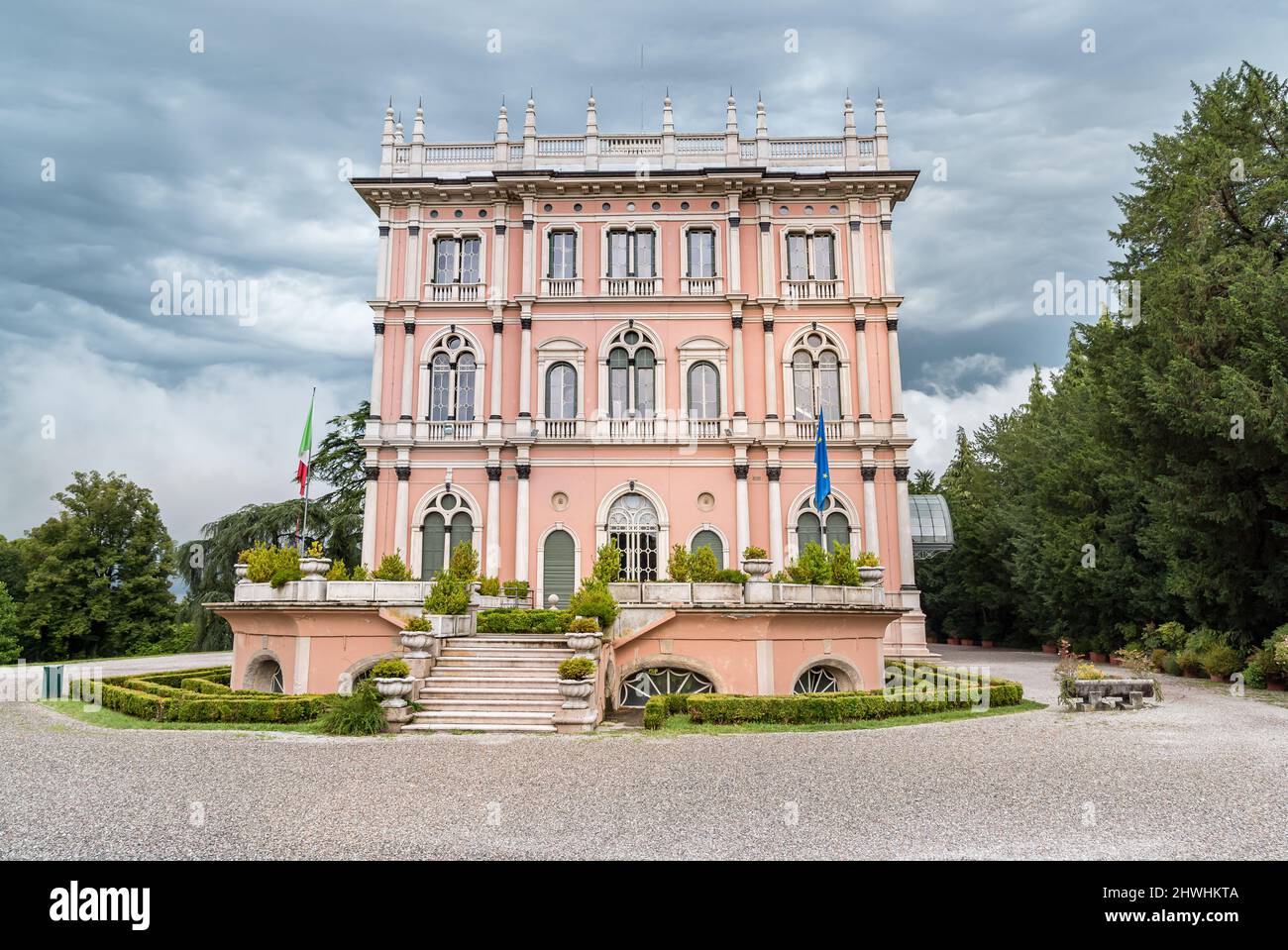 Villa Andrea Ponti in the complex of the ville Ponti in Varese ...