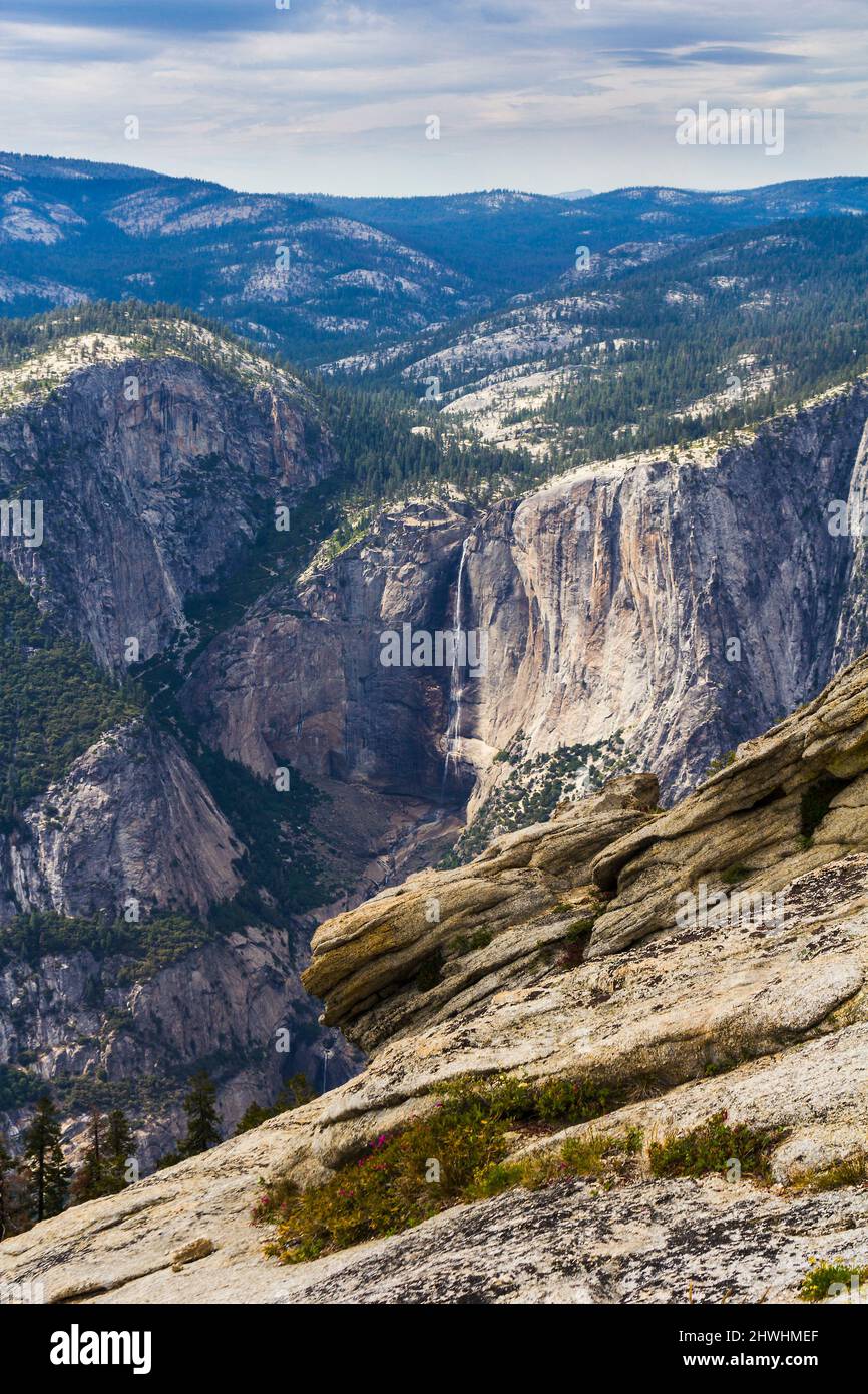 California sunset rocky peak park hi-res stock photography and images ...