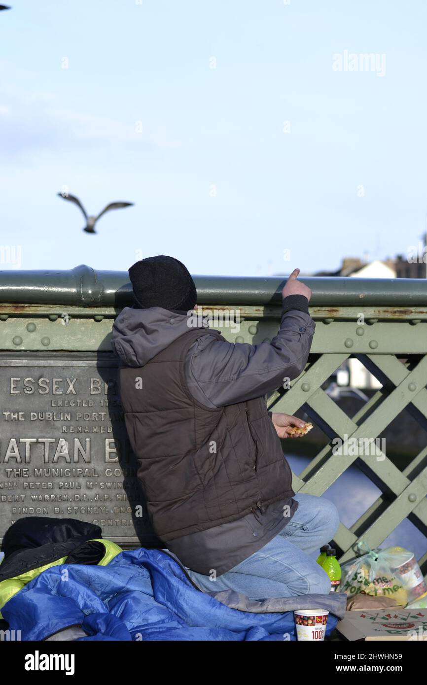 Homeless in dublin hi-res stock photography and images - Alamy